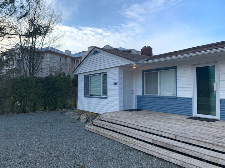 Paradise @ Harrison Lake 3 Bedroom Non Smoking - Harrison Hot Springs