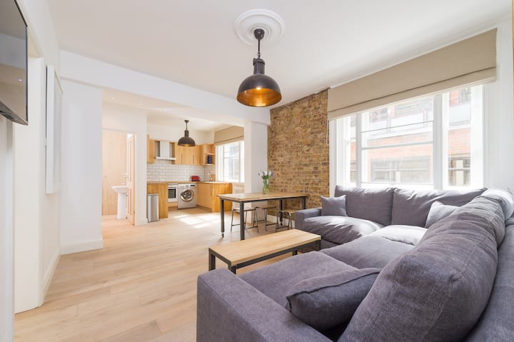 A Hidden Gem In The Heart Of The West End - Bloomsbury