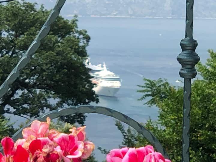 Panoramic Paradise 1 - Kotor
