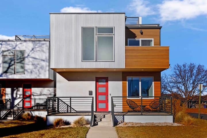 Golfside Home In City Park - Denver, CO