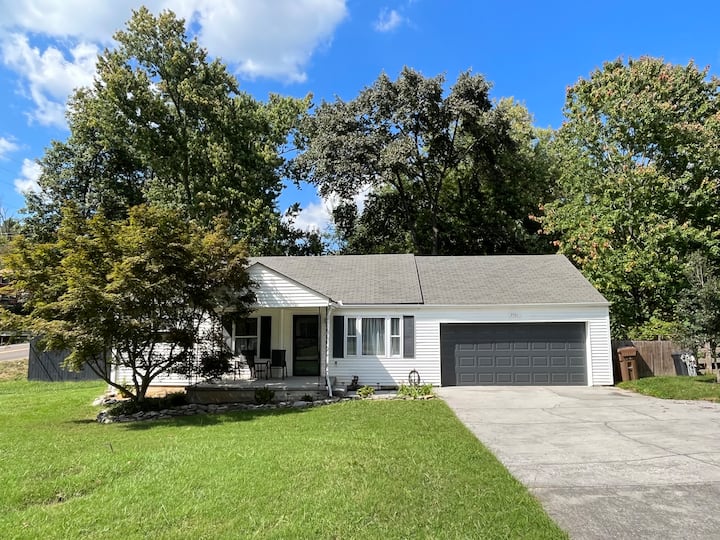 2-bedroom Home Nestled In The North Hills - Knoxville, TN