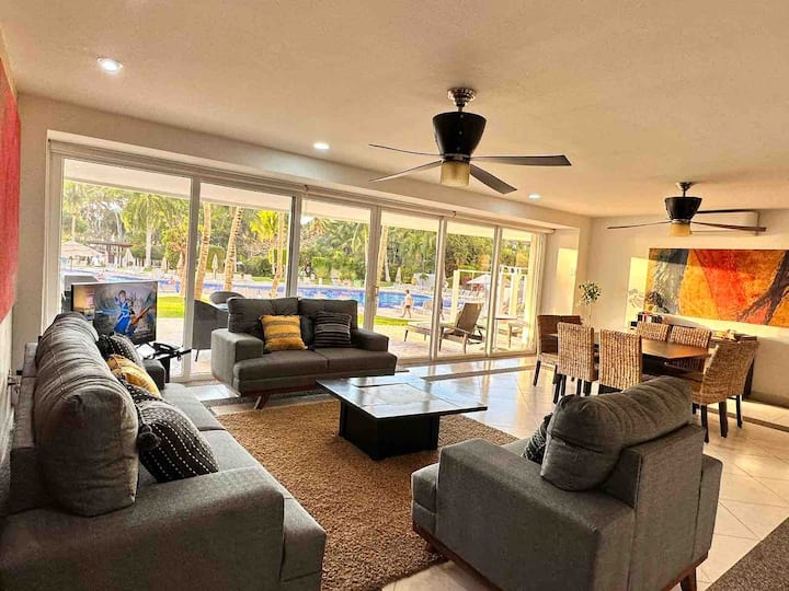 Ocean Front Condo In Nuevo Vallarta - ヌエボ・バジャルタ