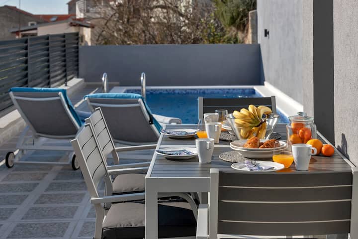 Appartamento Vacanze Per 4 Persone - Makarska Riviera