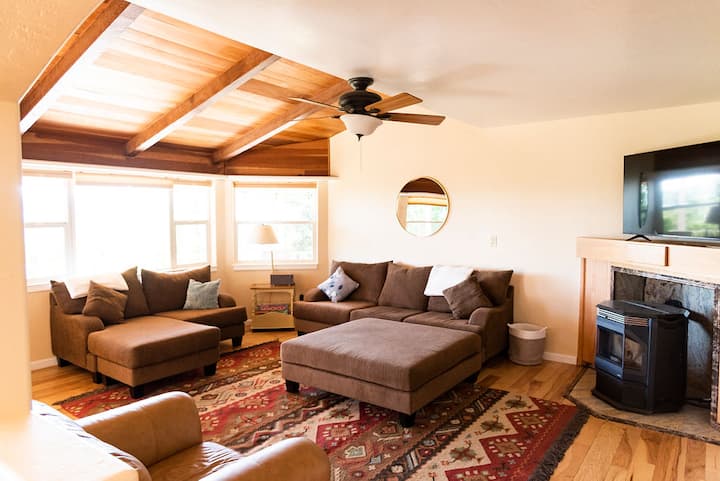 Magical Mountaintop Oasis! - Nevada City, CA