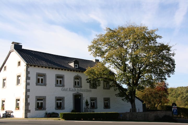 Gut Kalkhäuschen, Ein Ort Mit Geschichte - Aachen