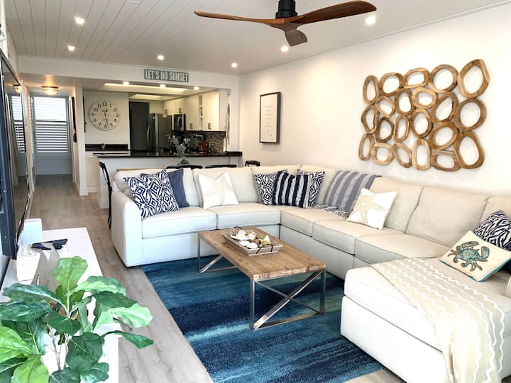 Bright And Clean 2 Bedroom 1 1/2 Bath Condo - Key Largo, FL
