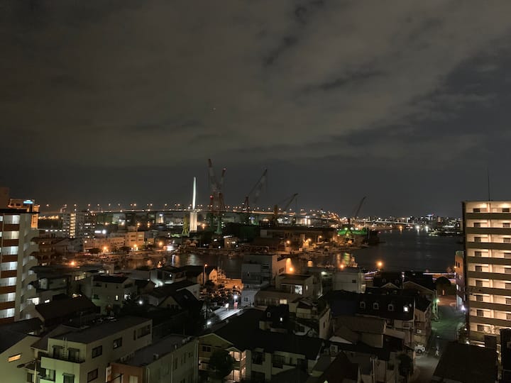 大濠公園駅2番出口より徒歩6分　最上階角部屋　綺麗な夜景を楽しめるお部屋　Wiーfi、キーレス完備 - Fukuoka