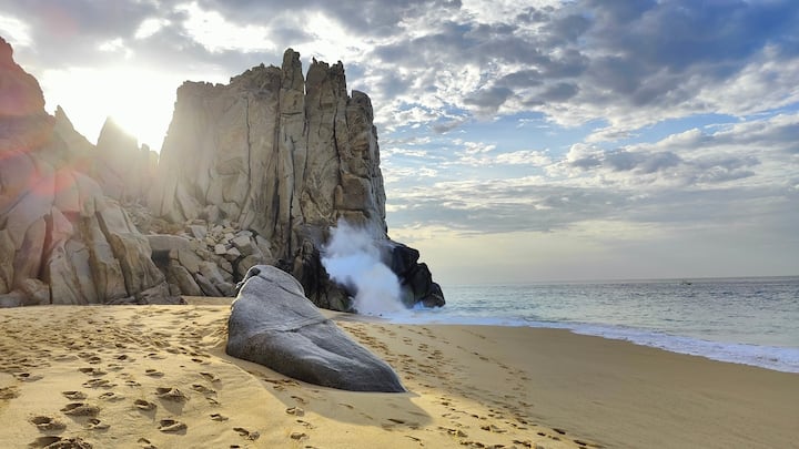 Los Cabos Finisterra, Royal Elite Vip Wristband - Cabo San Lucas