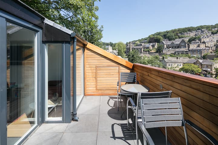 Luxury 3 Bedroom Apartment - Fabulous Views - Hebden Bridge