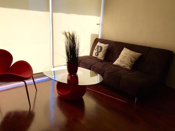 Dpto De Una Habitación Cerca Al Metro Manuel Mont - Cordillera