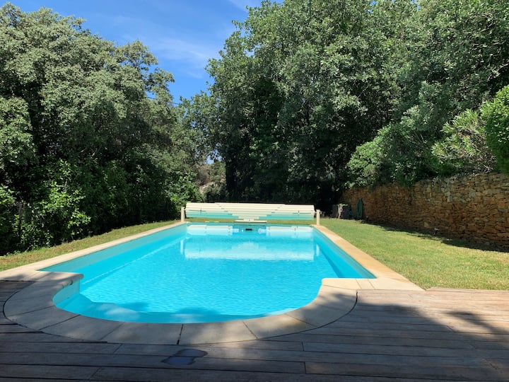 Villa Avec Piscine Dans Un éCrin De Verdure - Orange