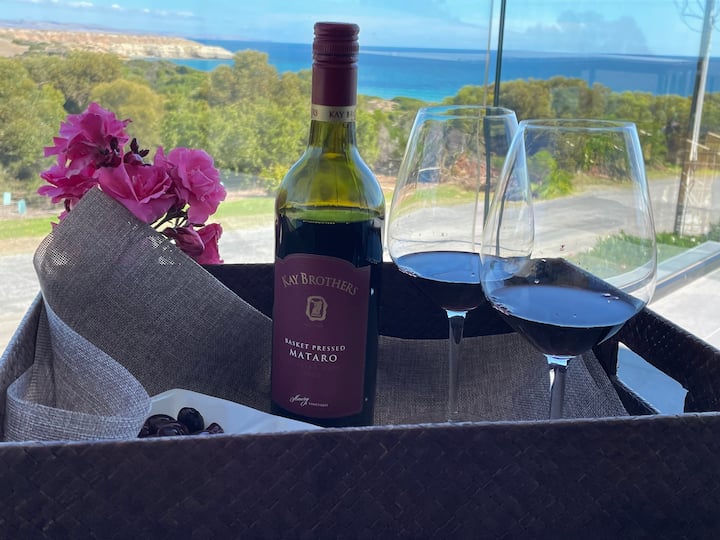 Mclaren Vale Wineries And Beach Walks, Yes Please - Adelaide