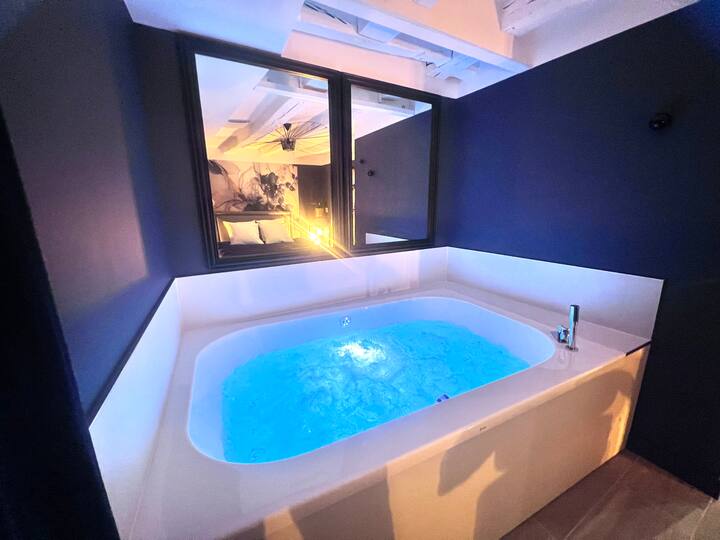 Love Room-appart De 70m2 Avec Terrasse Et Parking - Tours