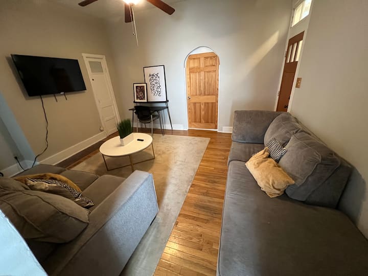 Lovely 2-bedroom Rental In Mainstrasse Covington - Cold Spring, KY