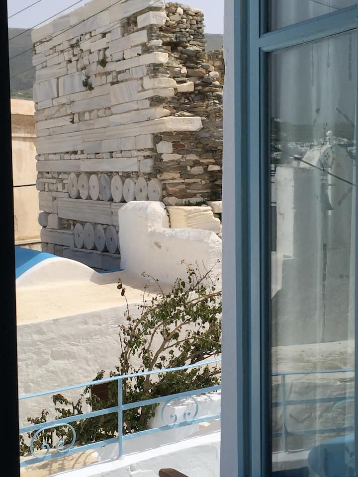 Pantarei: Charmant Appartement "3 May 2005" - パロス島