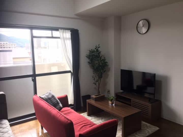 【Alphabed高松錦町ⅱ#406】長期滞在にもお勧め/マンションタイプの一室を貸切で - Takamatsu