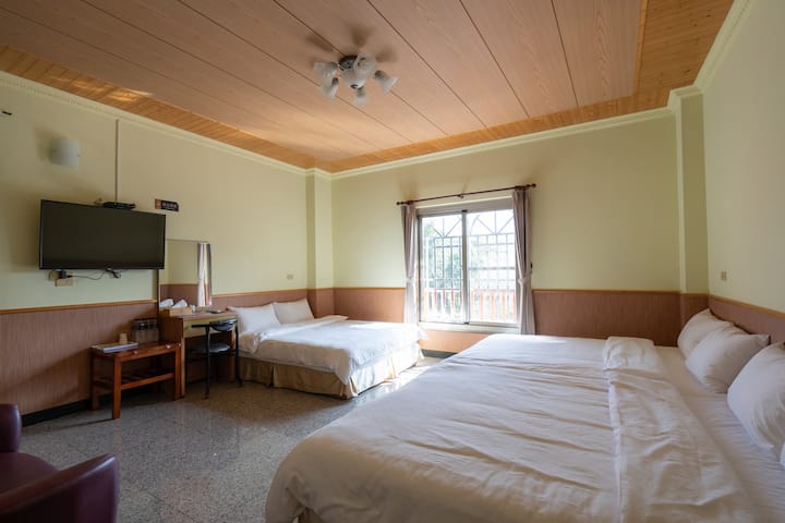 Alishan Tea Homestay*room For 6 People - 竹崎鄉