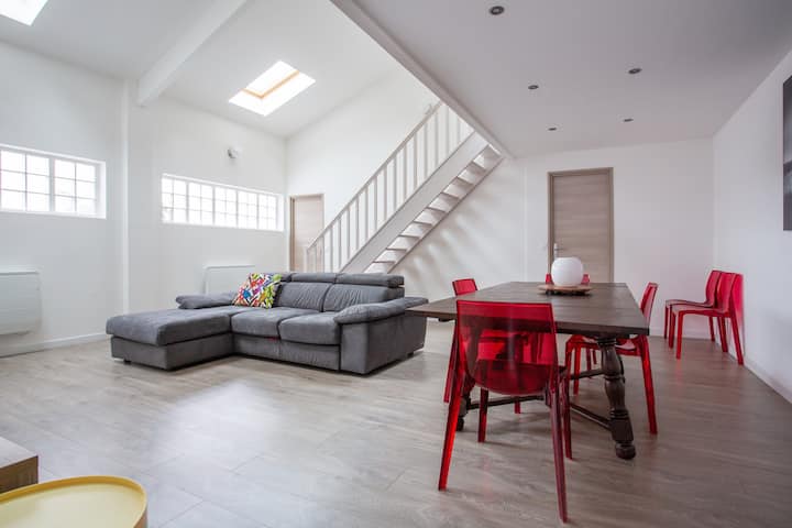 Maison De Ville à 20 Mètres De Paris. 7 Lits - Paris