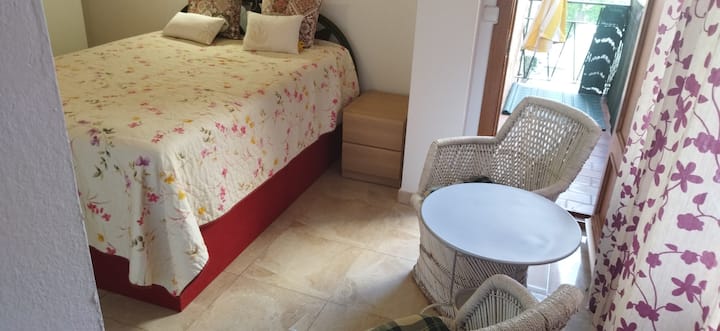 Todo Muy Cerca/playa/restaurantes/centro - Calella