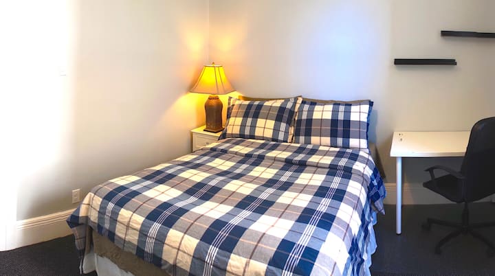 Nob Hill Bedroom #5 - San Francisco, CA