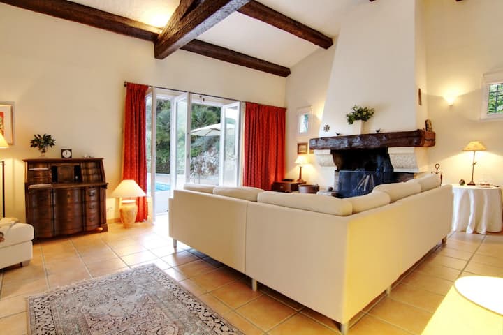 South Of France Villa  Pool, Sea & Mountain Views - Carros