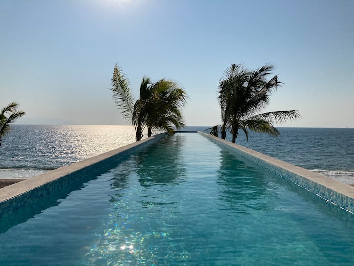 Vista De Ensueño, Depto. Con Acceso Directo Al Mar - Puerto Vallarta