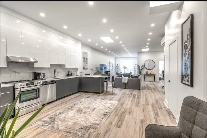 Luxury Apartment Downtown - Montreal