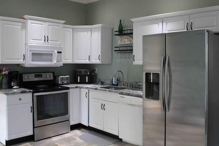 Watervliet Retreat - Troy, NY