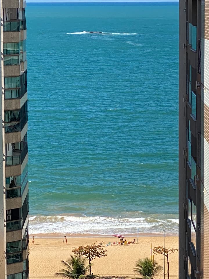 Praia E Mar A Poucos Metros - Vila Velha
