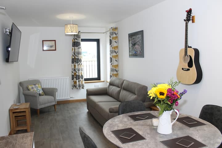 Ticketyboo Apartment 2 - Kirkwall