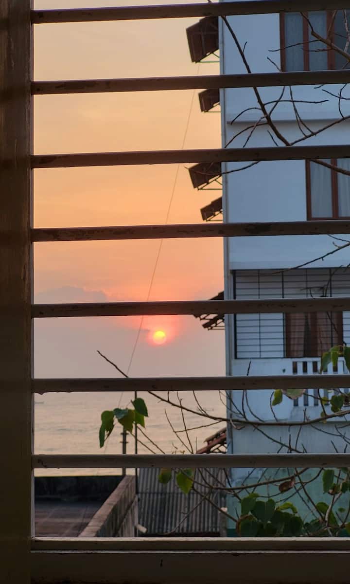 Banjara Comfort : 2 Bhk Sea View Apt - Puducherry