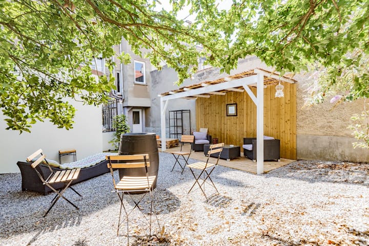 Luton 1 - ibis budget Reims Parc Des Expositions