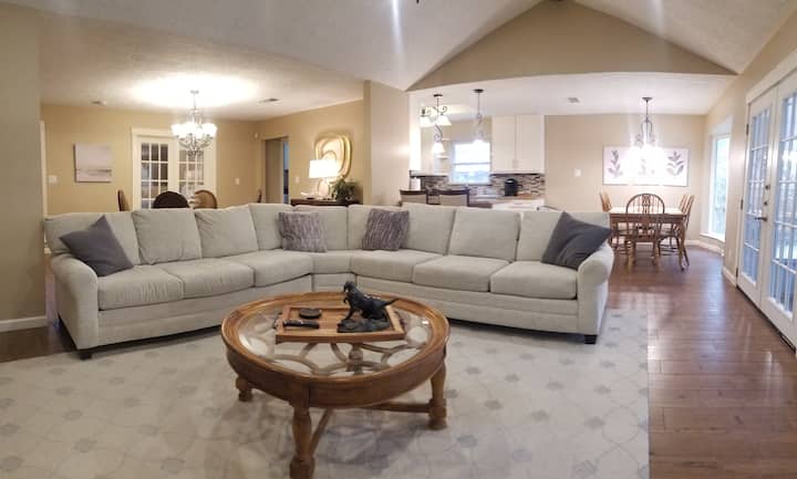 Elevated Style-the Woodlands-4br- Maximum Comfort. - The Woodlands, TX