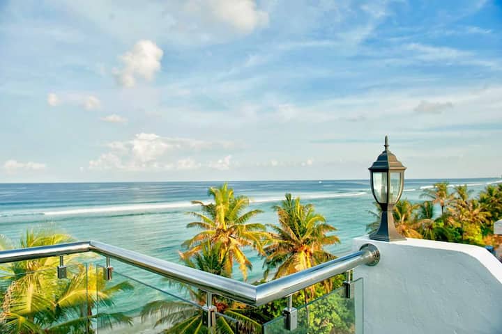Seaview Sunrise Room - 10 Mins To Airport - Malé