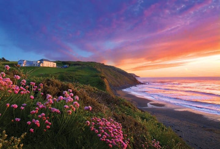 Atlantic Court- Stunning Cliff Top Location - Bude