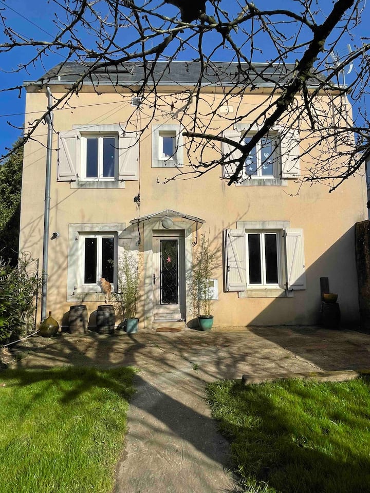 Maison Cœur De Ville Au Calme - Le Mans