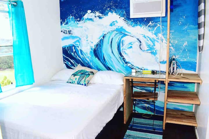 Oceanview Tiny House W/ Pool Near Beach +Nightlife - Barbados