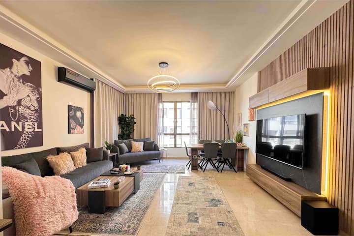 Stand Out - Beirut - Bejrut