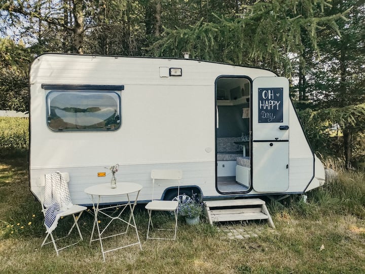 Gemütlicher Wohnwagen Im Grünen - Nortorf