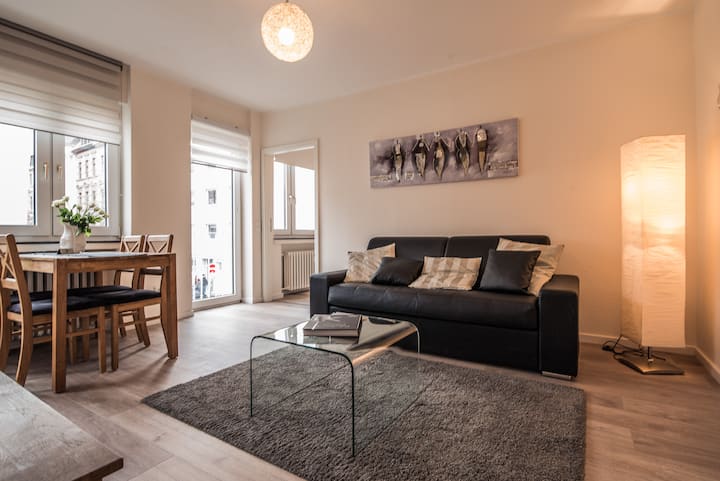 Hypercentre, T2 Chic (Gw14) - Cologne