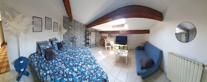 Pierrelatte : Agréable Chambre D'hôtes Sous Les Toits - Pierrelatte