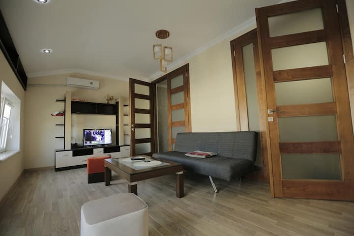 Beach Side. Sea View. Free Transfer. Free Parking - Batumi