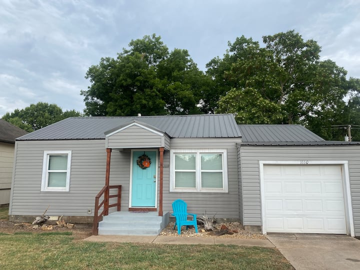 Duck Street Airbnb - Stillwater, OK