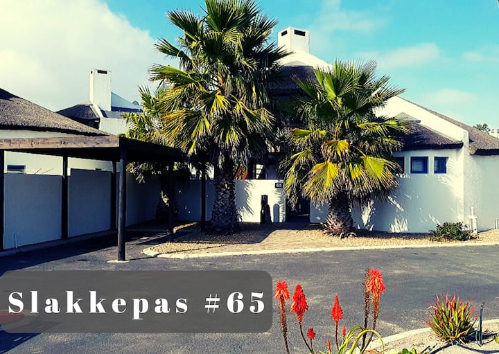 Slakkepas #65 = Comfort + Cosy + Sea And Sand - Velddrif
