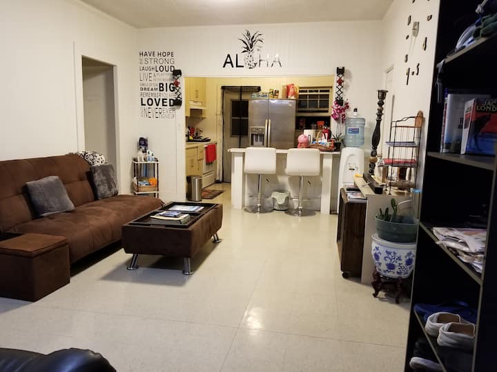 Diamondhead Safe Rm #4 Shared Bath/kitchen/waikiki - Honolulu