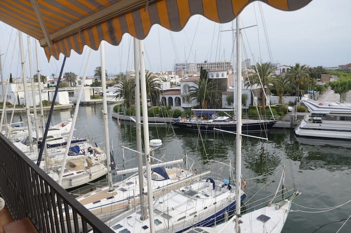 Appartement Spacieux Sur Canal - Ampuriabrava