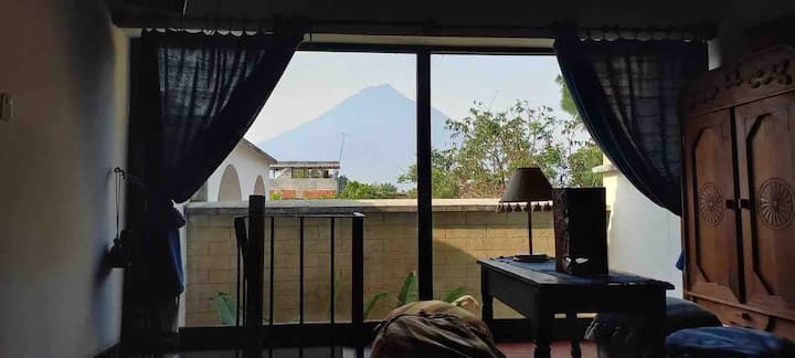 Hermoso Dpto A Pasitos Del Arco C/ Vista Al Volcan - Antigua Guatemala, Guatemala