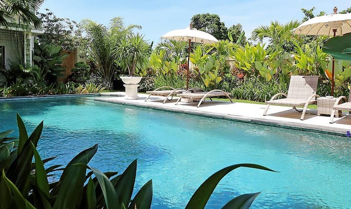 Seminyak Luxury Poolside Room-boutique Hotel - Bali
