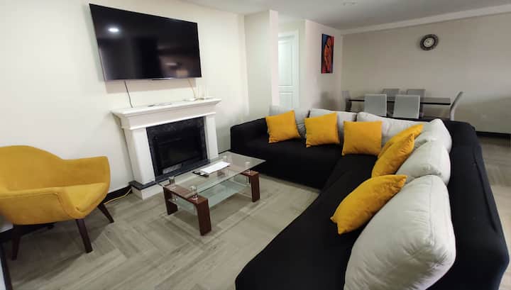 Departamento Moderno En Quito - Quito