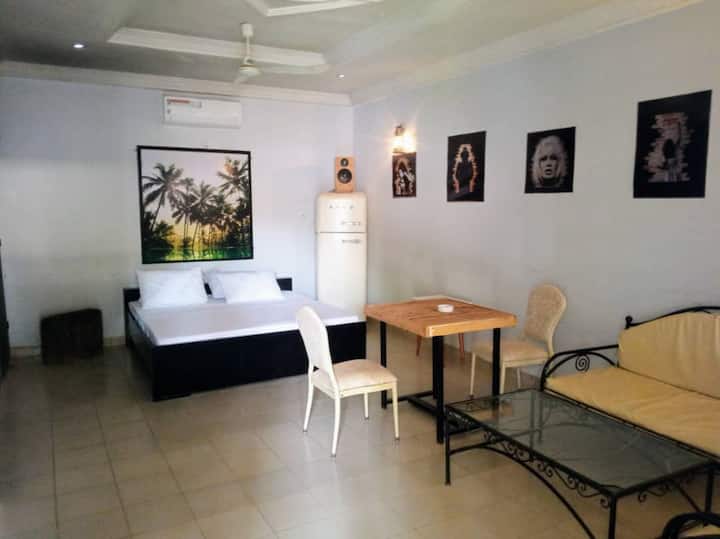 Gde Suite Confort. Clim Sdbain Privée Superprix - Ouagadougou